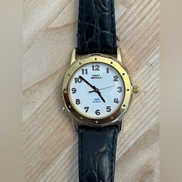 Timex | Accessories | Timex Indiglo Watch Genuine Leather Strap White ...